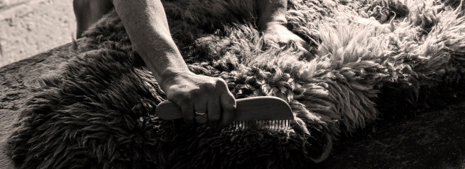 How to clean a sheepskin rug: our expert guide | Skyeskyns